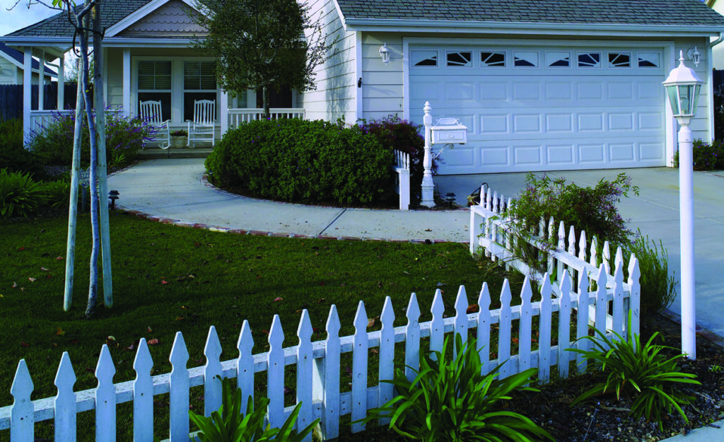 Cost-Effective Home Fencing | The Franklin Shopper | The Franklin Shopper